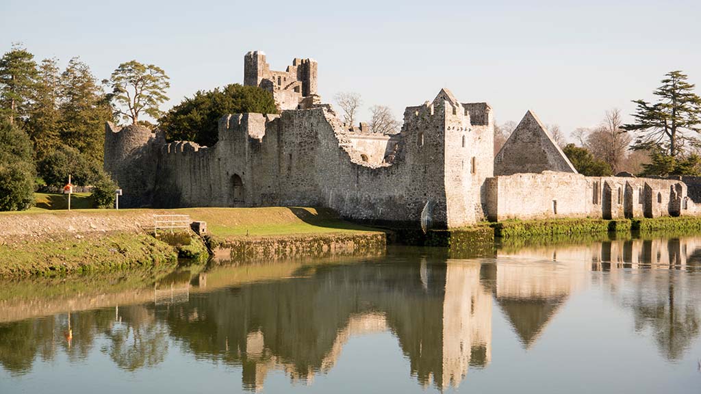 Best castles in Cork - Historic European Castles