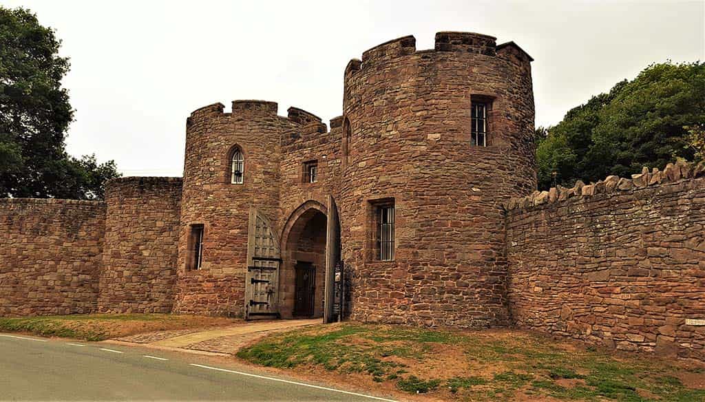 Best castles near Manchester - Historic European Castles