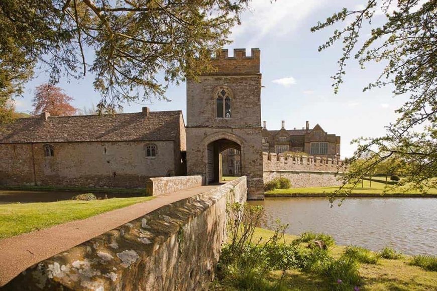 Best Castles in South England - Historic European Castles