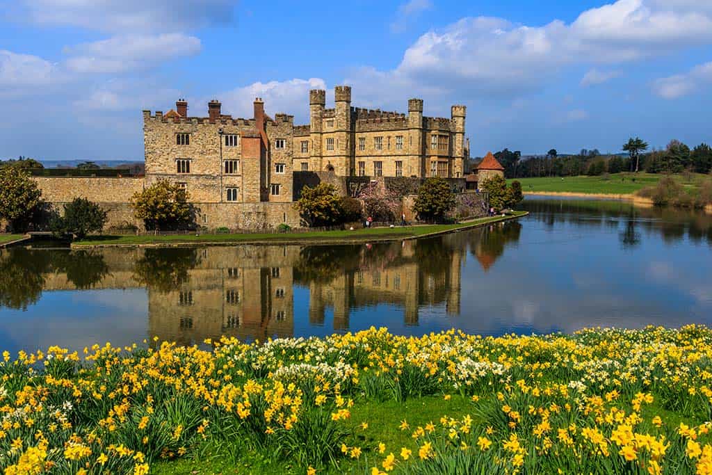 Best Castles in South England - Historic European Castles