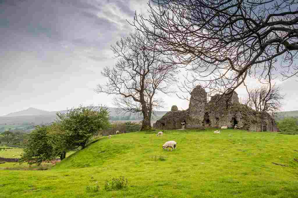 Castles in Cumbria - Historic European Castles