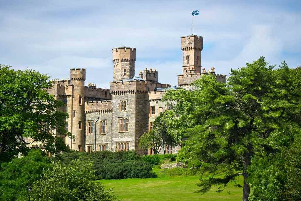 Best Castles near Brighton - Historic European Castles