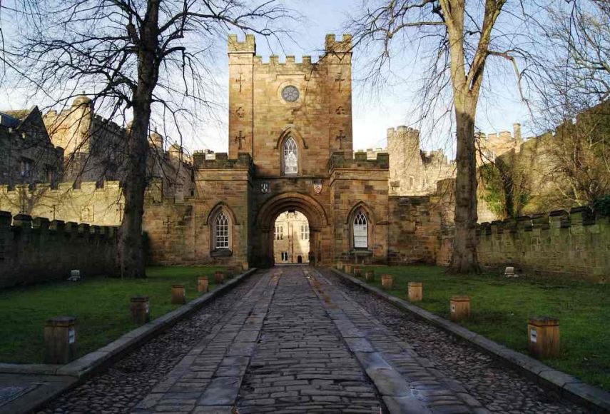 16 Best Castles in Northern England - Historic European Castles
