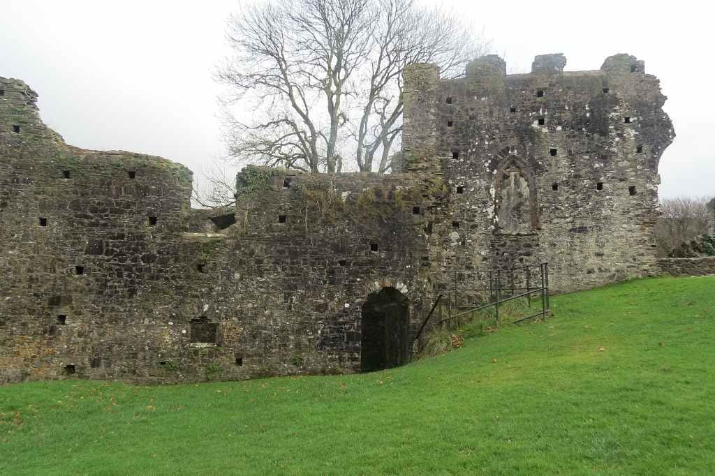Best Castles in Devon - Historic European Castles