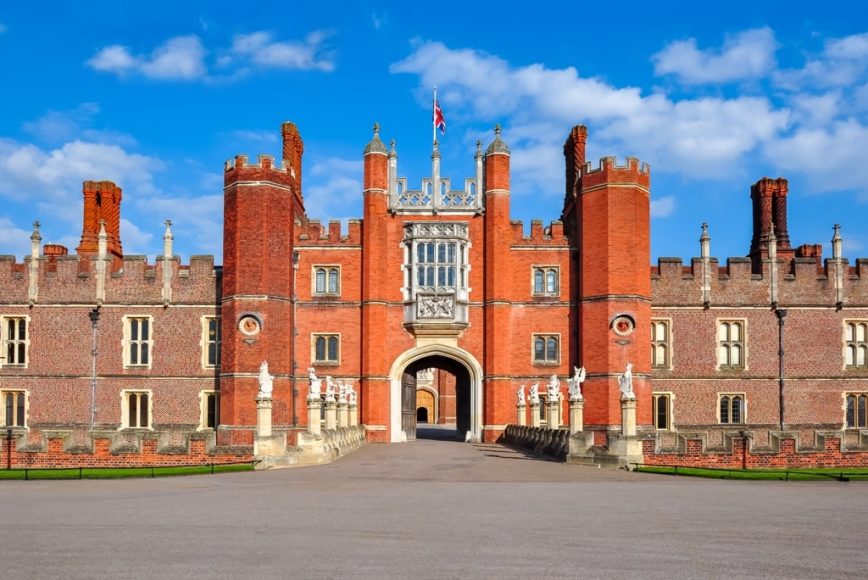 Tudor Castles and Palaces - Historic European Castles